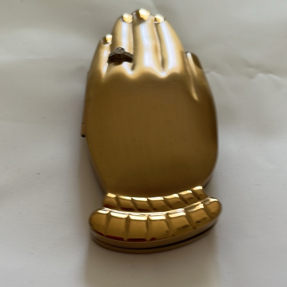 Volupte | Accessories | Vintage 94 Volupte Engagement Ring Figural Hand ...